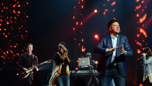 Davide Mutendji – The Church Will Sing